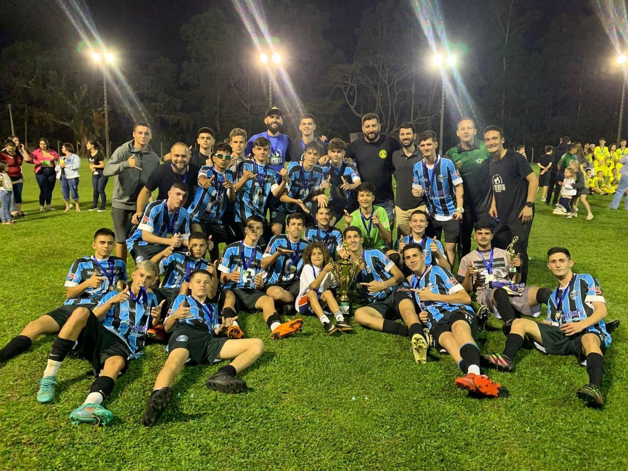 Cme Gravatal/F7 Treinamentos é campeão da Taça Cidade de Braço do Norte ...